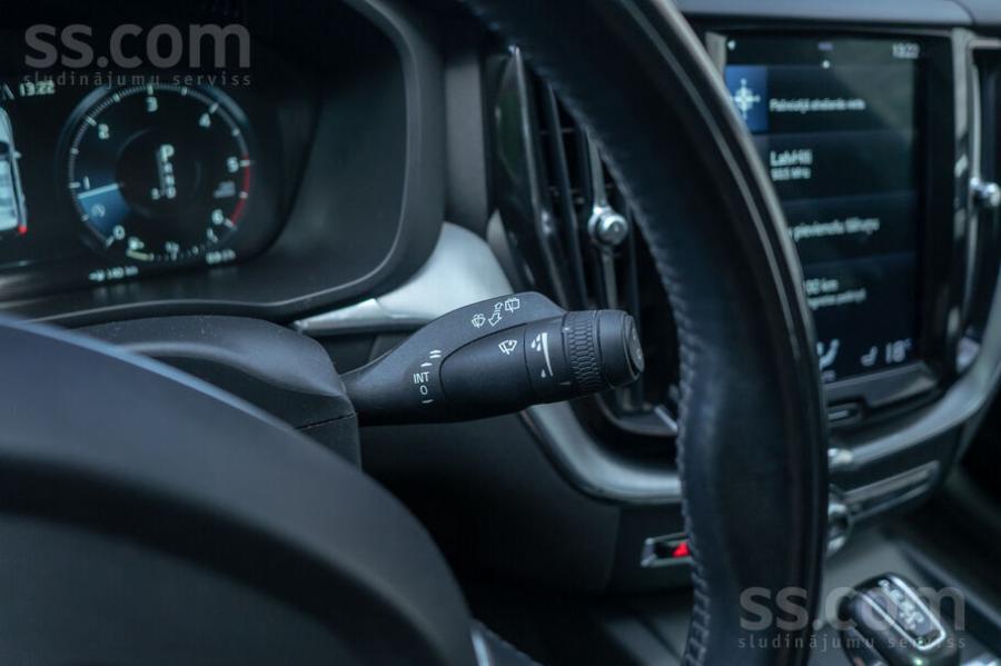 Grey Volvo XC60 2018 in Liepaja, with an engine capacity of 2.00 L and mileage of 275 thousand km for 18950 €, photo 28 on AUTOMOTO.COM.LV