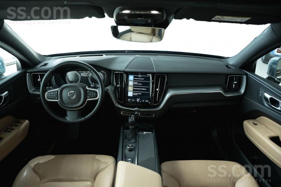 Grey Volvo XC60 2018 in Riga, with an engine capacity of 2.00 L and mileage of 148 thousand km for 19900 €, photo 5 on AUTOMOTO.COM.LV