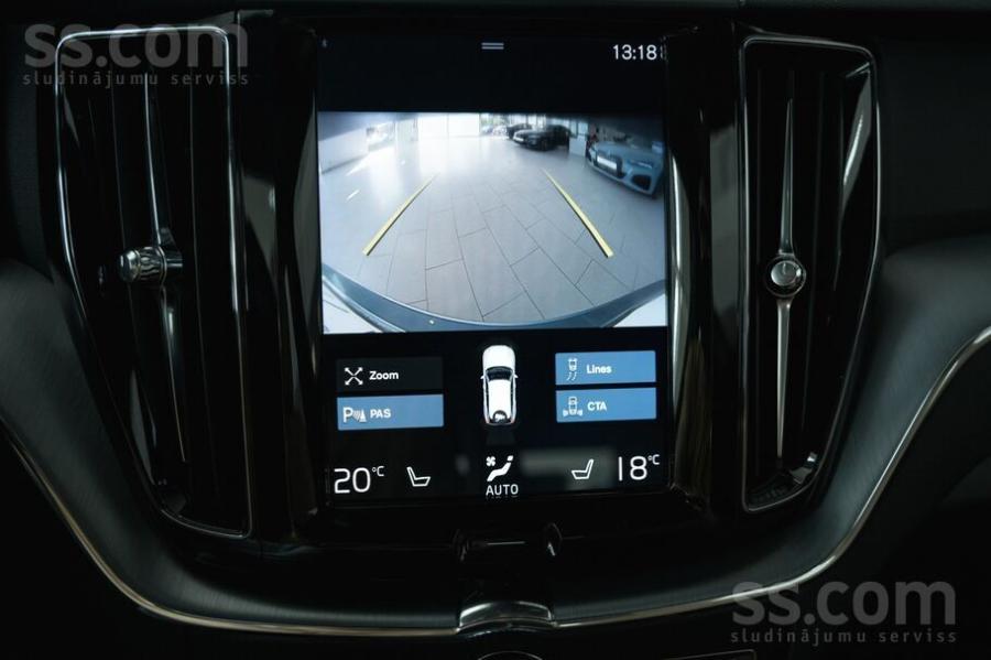 Grey Volvo XC60 2018 in Riga, with an engine capacity of 2.00 L and mileage of 148 thousand km for 19900 €, photo 16 on AUTOMOTO.COM.LV