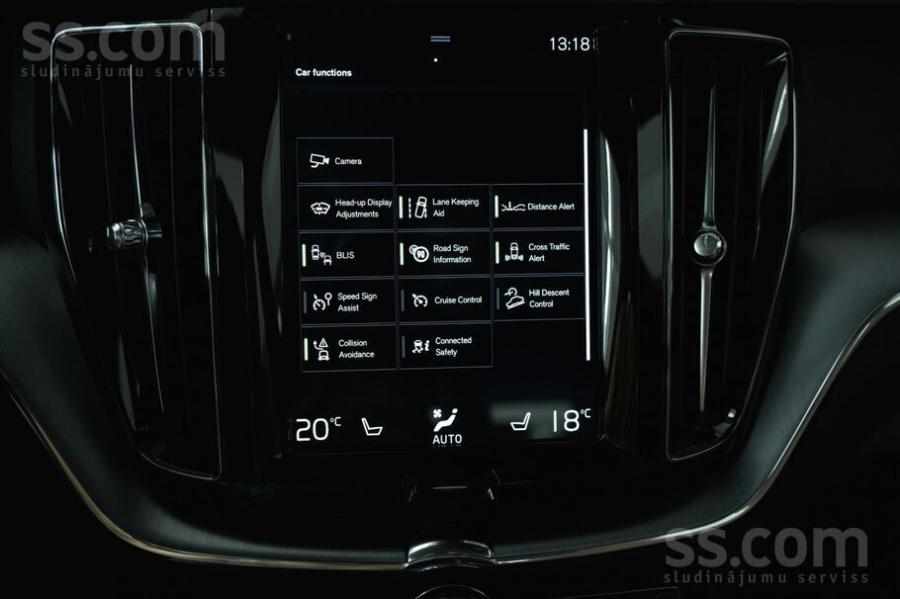Grey Volvo XC60 2018 in Riga, with an engine capacity of 2.00 L and mileage of 148 thousand km for 19900 €, photo 20 on AUTOMOTO.COM.LV