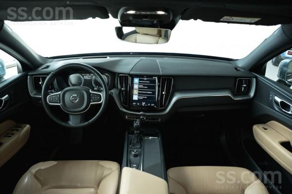 Pelēks Volvo XC60 2018 Rīga, ar dzinēja tilpumu 2.00 L un nobraukumu 148 tūkst. km par 19900 €, foto 5 vietnē AUTOMOTO.COM.LV