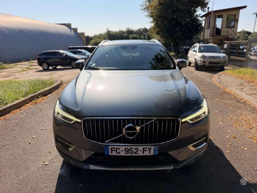 Pelēks Volvo XC60 2018 Tauragė, ar dzinēja tilpumu 1.97 L un nobraukumu 249 tūkst. km par 17850 €, foto 4 vietnē AUTOMOTO.COM.LV