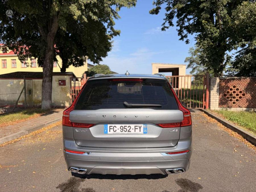 Pelēks Volvo XC60 2018 Tauragė, ar dzinēja tilpumu 1.97 L un nobraukumu 249 tūkst. km par 17850 €, foto 7 vietnē AUTOMOTO.COM.LV