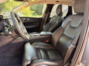 Pelēks Volvo XC60 2018 Tauragė, ar dzinēja tilpumu 1.97 L un nobraukumu 249 tūkst. km par 17850 €, foto 13 vietnē AUTOMOTO.COM.LV