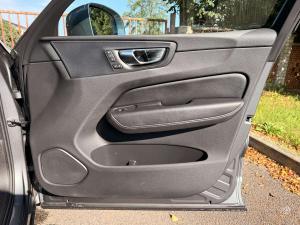 Pelēks Volvo XC60 2018 Tauragė, ar dzinēja tilpumu 1.97 L un nobraukumu 249 tūkst. km par 17850 €, foto 26 vietnē AUTOMOTO.COM.LV