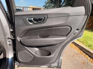 Pelēks Volvo XC60 2018 Tauragė, ar dzinēja tilpumu 1.97 L un nobraukumu 249 tūkst. km par 17850 €, foto 27 vietnē AUTOMOTO.COM.LV