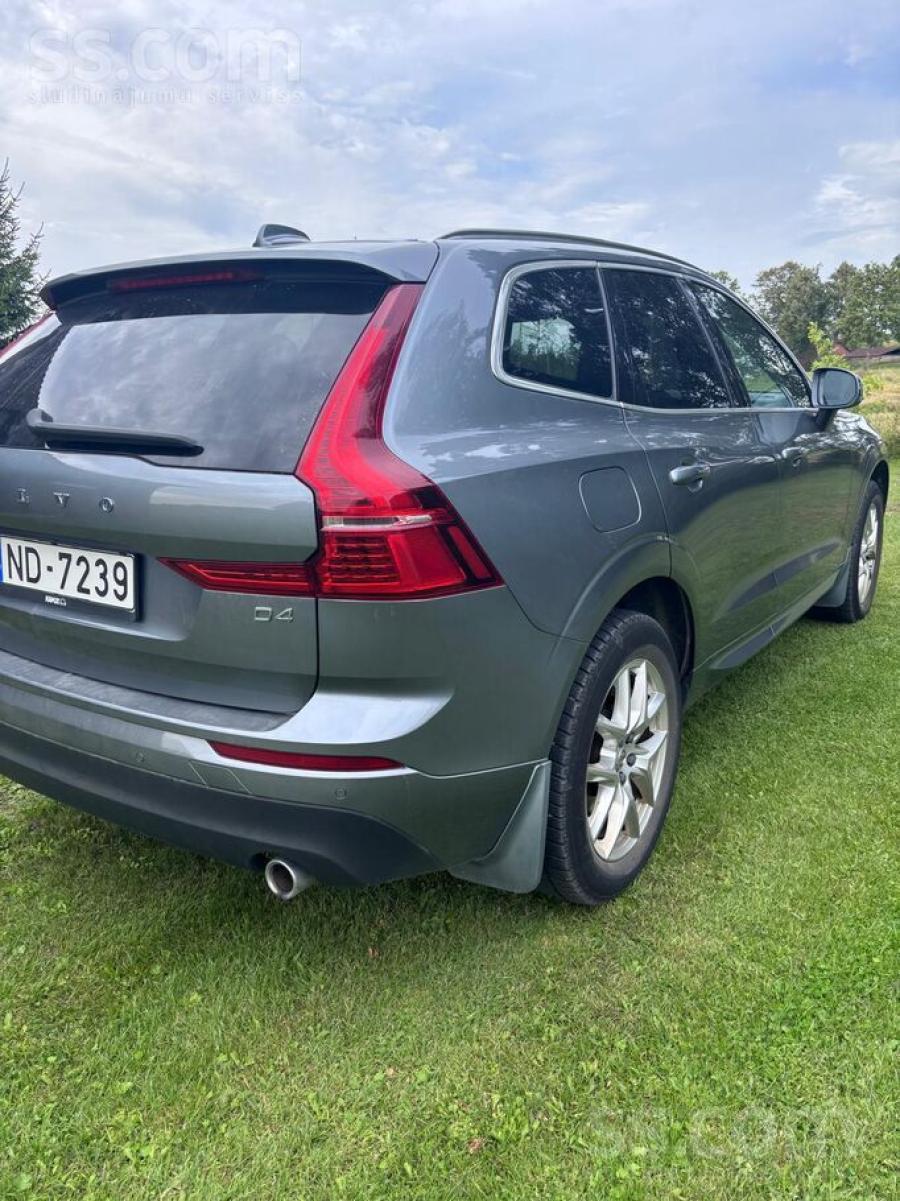 Grey Volvo XC60 2018 in Riga, with an engine capacity of 2.00 L and mileage of 175 thousand km for 18000 €, photo 3 on AUTOMOTO.COM.LV