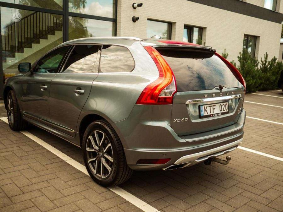 Pelēks Volvo XC60 2018 Kauņa, ar dzinēja tilpumu 1.97 L un nobraukumu 115 tūkst. km par 13500 €, foto 4 vietnē AUTOMOTO.COM.LV