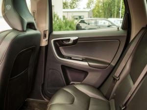 Pelēks Volvo XC60 2018 Kauņa, ar dzinēja tilpumu 1.97 L un nobraukumu 115 tūkst. km par 13500 €, foto 11 vietnē AUTOMOTO.COM.LV