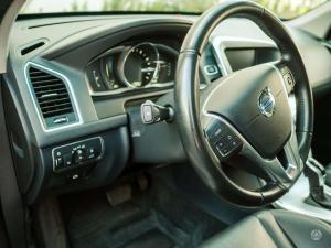 Pelēks Volvo XC60 2018 Kauņa, ar dzinēja tilpumu 1.97 L un nobraukumu 115 tūkst. km par 13500 €, foto 15 vietnē AUTOMOTO.COM.LV