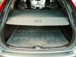 Pelēks Volvo XC60 2018 Kauņa, ar dzinēja tilpumu 1.97 L un nobraukumu 115 tūkst. km par 13500 €, foto 20 vietnē AUTOMOTO.COM.LV