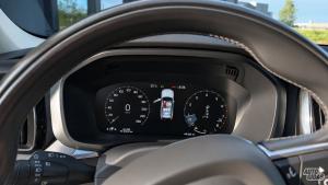 Pelēks Volvo XC60 2018 Kauņa, ar dzinēja tilpumu 2.00 L un nobraukumu 132 tūkst. km par 19900 €, foto 12 vietnē AUTOMOTO.COM.LV