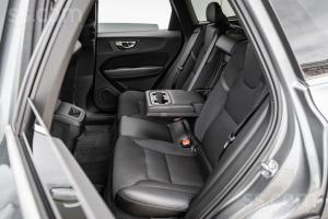 Pelēks Volvo XC60 2018 Rīga, ar dzinēja tilpumu 2.00 L un nobraukumu 176 tūkst. km par 19500 €, foto 13 vietnē AUTOMOTO.COM.LV