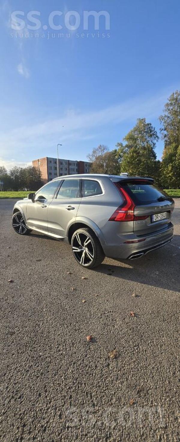 Grey Volvo XC60 2018 in Aizkraukle, with an engine capacity of 2.00 L and mileage of 148 thousand km for 20500 €, photo 6 on AUTOMOTO.COM.LV