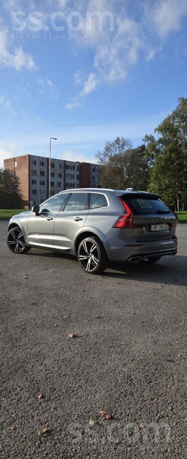 Grey Volvo XC60 2018 in Aizkraukle, with an engine capacity of 2.00 L and mileage of 148 thousand km for 20500 €, photo 9 on AUTOMOTO.COM.LV