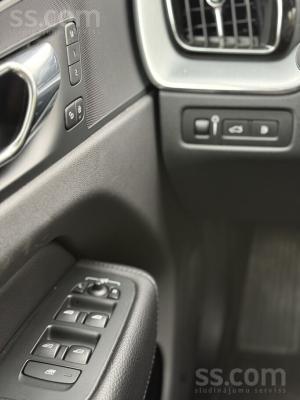 Pelēks Volvo XC60 2018 Rīga, ar dzinēja tilpumu 2.00 L un nobraukumu 0 tūkst. km par 22000 €, foto 17 vietnē AUTOMOTO.COM.LV