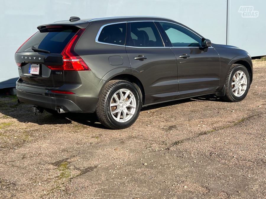 Pelēks Volvo XC60 2018 Kretinga, ar dzinēja tilpumu 2.00 L un nobraukumu 218 tūkst. km par 11000 €, foto 4 vietnē AUTOMOTO.COM.LV