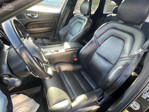 Pelēks Volvo XC60 2018 Kretinga, ar dzinēja tilpumu 2.00 L un nobraukumu 218 tūkst. km par 11000 €, foto 11 vietnē AUTOMOTO.COM.LV