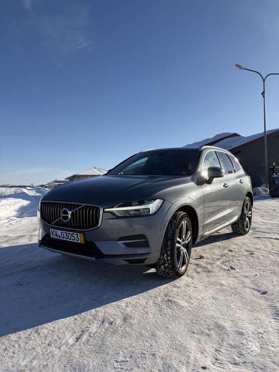 Grey Volvo XC60 2019 in Vilnius, with an engine capacity of 1.97 L and mileage of 269 thousand km for 24500 €, photo 1 on AUTOMOTO.COM.LV