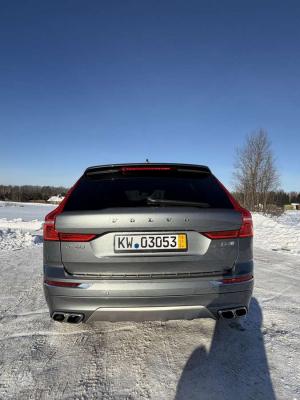 Grey Volvo XC60 2019 in Vilnius, with an engine capacity of 1.97 L and mileage of 269 thousand km for 24500 €, photo 6 on AUTOMOTO.COM.LV