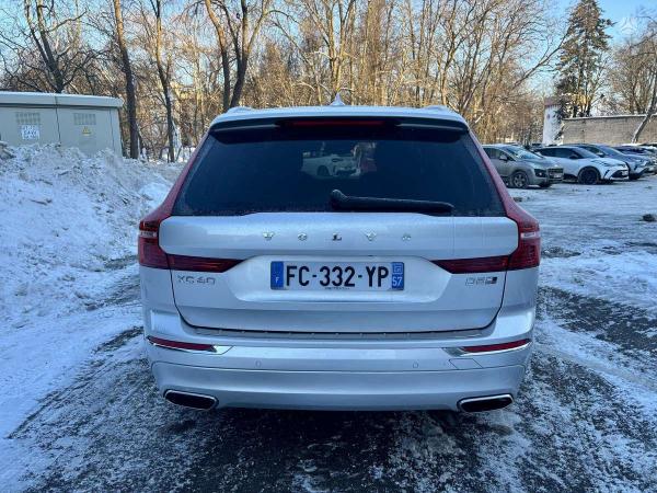 Pelēks Volvo XC60 2019 Tauragė, ar dzinēja tilpumu 1.97 L un nobraukumu 300 tūkst. km par 18500 €, foto 8 vietnē AUTOMOTO.COM.LV