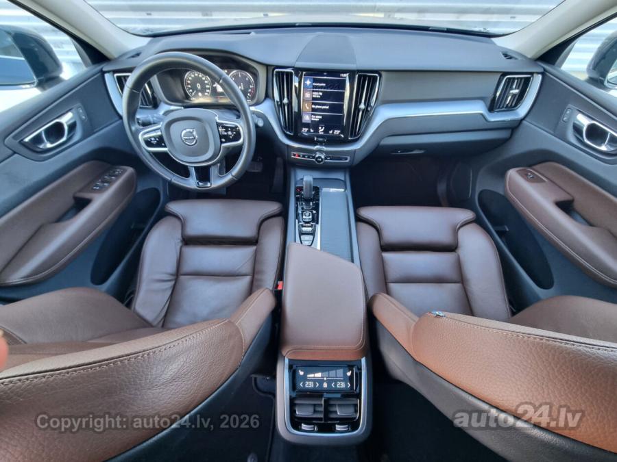 Pelēks Volvo XC60 2019 Tallina, ar dzinēja tilpumu 2.00 L un nobraukumu 188 tūkst. km par 23890 €, foto 16 vietnē AUTOMOTO.COM.LV