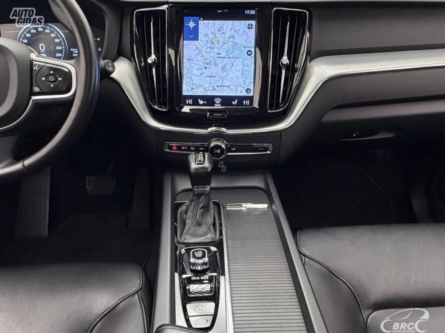 Grey Volvo XC60 2019 in Avizieniai, with an engine capacity of 2.00 L and mileage of 123 thousand km for 22900 €, photo 16 on AUTOMOTO.COM.LV