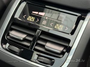 Серый Вольво ХС60 2019 в Таллин, объемом двигателя 2.00 л и пробегом 153 тыс. км за 27999 €, фото 24 на AUTOMOTO.COM.LV