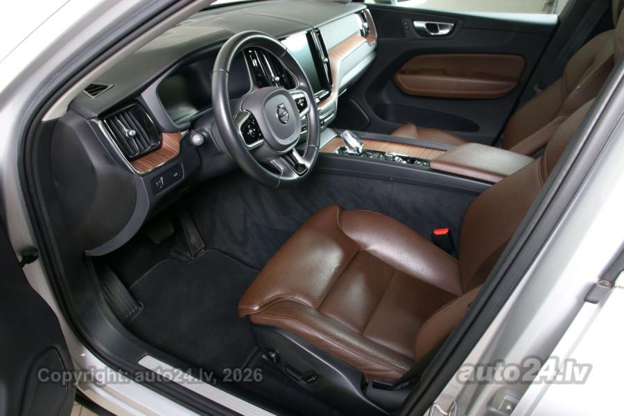 Pelēks Volvo XC60 2019 Tallina, ar dzinēja tilpumu 2.00 L un nobraukumu 115 tūkst. km par 32990 €, foto 8 vietnē AUTOMOTO.COM.LV