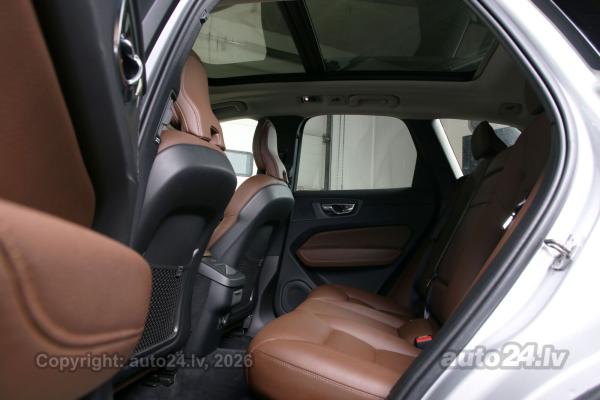 Pelēks Volvo XC60 2019 Tallina, ar dzinēja tilpumu 2.00 L un nobraukumu 115 tūkst. km par 32990 €, foto 10 vietnē AUTOMOTO.COM.LV