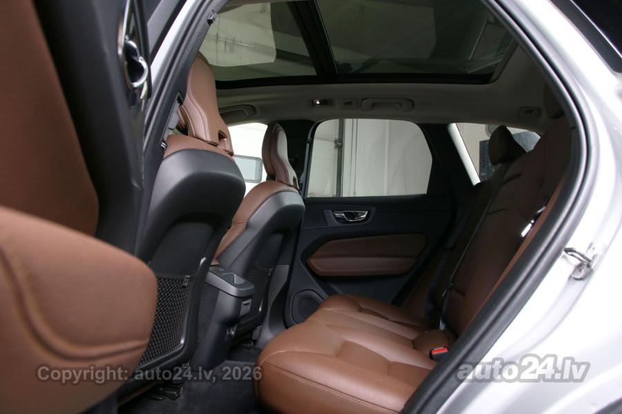 Pelēks Volvo XC60 2019 Tallina, ar dzinēja tilpumu 2.00 L un nobraukumu 115 tūkst. km par 32990 €, foto 11 vietnē AUTOMOTO.COM.LV