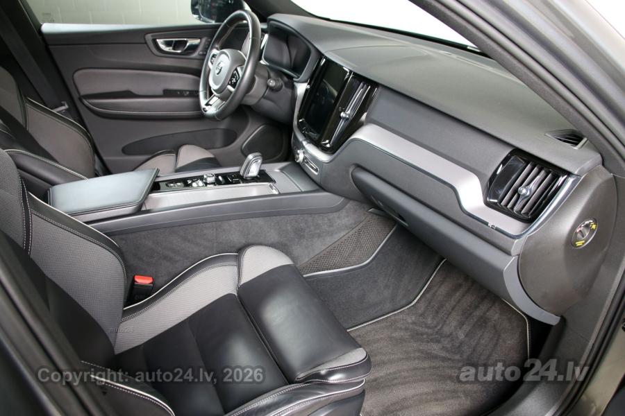 Pelēks Volvo XC60 2019 Pērnava, ar dzinēja tilpumu 2.00 L un nobraukumu 135 tūkst. km par 29990 €, foto 10 vietnē AUTOMOTO.COM.LV