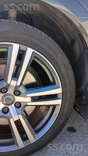 Pelēks Volvo XC60 2019 Jūrmala, ar dzinēja tilpumu 2.00 L un nobraukumu 207 tūkst. km par 22800 €, foto 10 vietnē AUTOMOTO.COM.LV