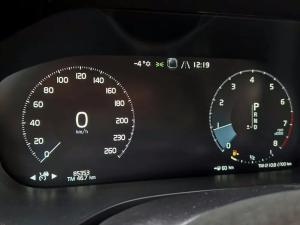 Grey Volvo XC60 2019 in Riga, with an engine capacity of 2.00 L and mileage of 85 thousand km for 27000 €, photo 10 on AUTOMOTO.COM.LV