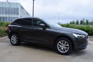 Grey Volvo XC60 2019 in Vilnius, with an engine capacity of 1.97 L and mileage of 250 thousand km for 19500 €, photo 11 on AUTOMOTO.COM.LV