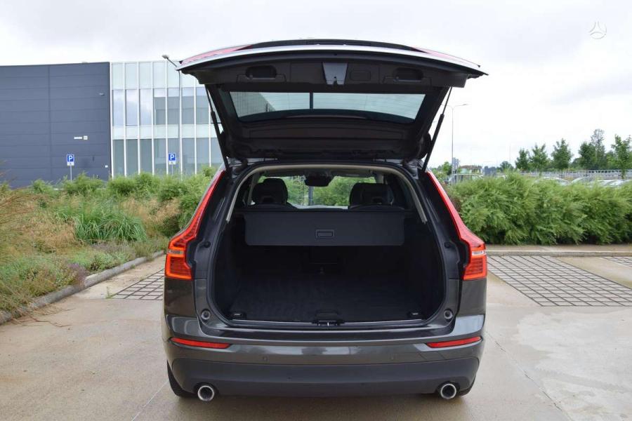 Grey Volvo XC60 2019 in Vilnius, with an engine capacity of 1.97 L and mileage of 250 thousand km for 19500 €, photo 24 on AUTOMOTO.COM.LV