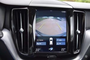 Grey Volvo XC60 2019 in Vilnius, with an engine capacity of 1.97 L and mileage of 250 thousand km for 19500 €, photo 37 on AUTOMOTO.COM.LV