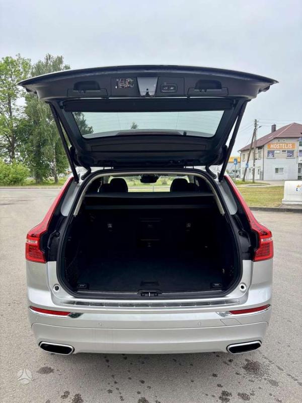 Pelēks Volvo XC60 2019 Tauragė, ar dzinēja tilpumu 1.97 L un nobraukumu 300 tūkst. km par 18500 €, foto 9 vietnē AUTOMOTO.COM.LV