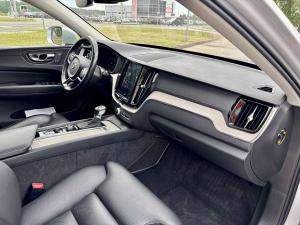 Pelēks Volvo XC60 2019 Tauragė, ar dzinēja tilpumu 1.97 L un nobraukumu 300 tūkst. km par 18500 €, foto 20 vietnē AUTOMOTO.COM.LV