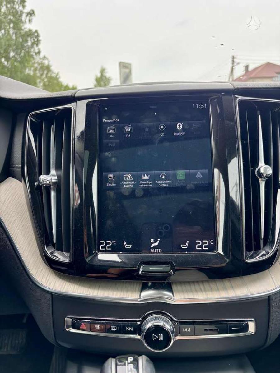 Pelēks Volvo XC60 2019 Tauragė, ar dzinēja tilpumu 1.97 L un nobraukumu 300 tūkst. km par 18500 €, foto 28 vietnē AUTOMOTO.COM.LV