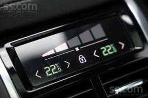 Grey Volvo XC60 2019 in Tukums, with an engine capacity of 2.00 L and mileage of 260 thousand km for 21900 €, photo 10 on AUTOMOTO.COM.LV