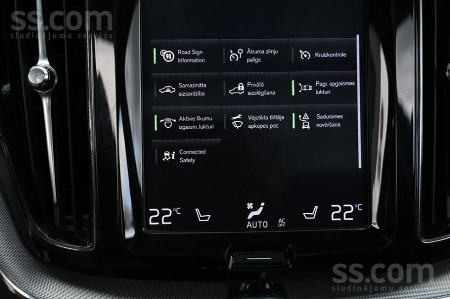 Grey Volvo XC60 2019 in Tukums, with an engine capacity of 2.00 L and mileage of 260 thousand km for 21900 €, photo 15 on AUTOMOTO.COM.LV