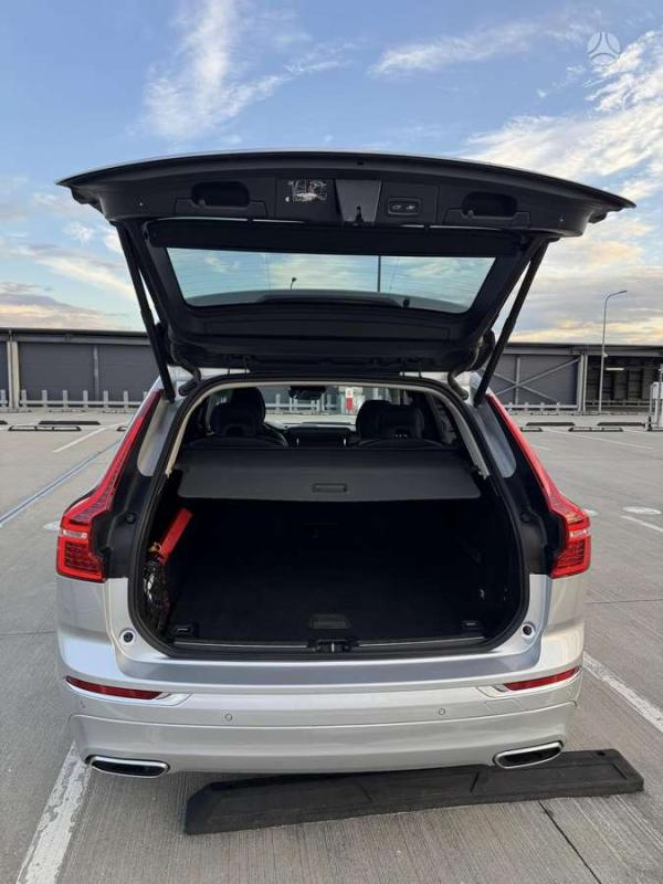 Pelēks Volvo XC60 2019 Kauņa, ar dzinēja tilpumu 1.97 L un nobraukumu 218 tūkst. km par 22500 €, foto 8 vietnē AUTOMOTO.COM.LV