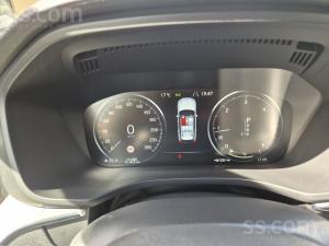 Pelēks Volvo XC60 2019 Rīga, ar dzinēja tilpumu 2.00 L un nobraukumu 101 tūkst. km par 23000 €, foto 6 vietnē AUTOMOTO.COM.LV