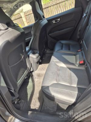 Pelēks Volvo XC60 2019 Rīga, ar dzinēja tilpumu 2.00 L un nobraukumu 101 tūkst. km par 23000 €, foto 17 vietnē AUTOMOTO.COM.LV
