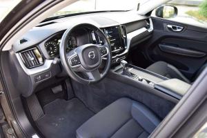 Grey Volvo XC60 2019 in Vilnius, with an engine capacity of 1.97 L and mileage of 252 thousand km for 18800 €, photo 17 on AUTOMOTO.COM.LV