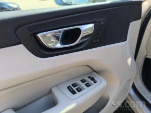 Pelēks Volvo XC60 2019 Rīga, ar dzinēja tilpumu 2.00 L un nobraukumu 115 tūkst. km par 23500 €, foto 17 vietnē AUTOMOTO.COM.LV