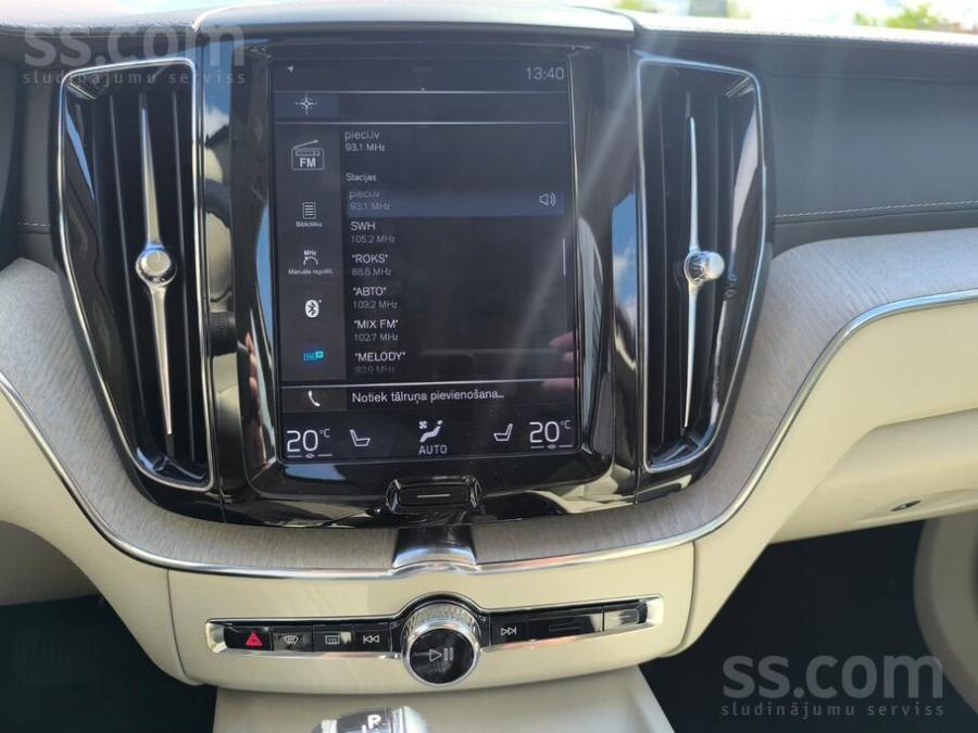 Pelēks Volvo XC60 2019 Rīga, ar dzinēja tilpumu 2.00 L un nobraukumu 115 tūkst. km par 23500 €, foto 20 vietnē AUTOMOTO.COM.LV
