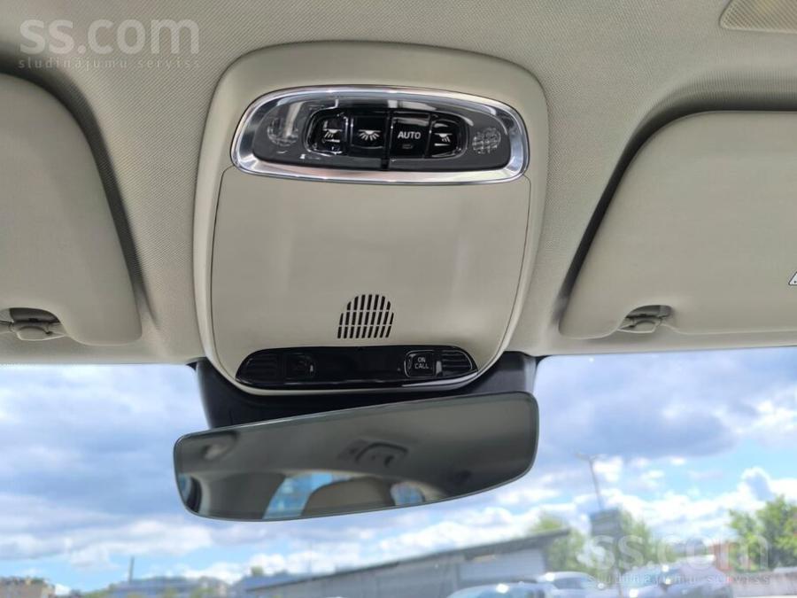 Pelēks Volvo XC60 2019 Rīga, ar dzinēja tilpumu 2.00 L un nobraukumu 115 tūkst. km par 23500 €, foto 24 vietnē AUTOMOTO.COM.LV