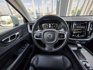 Grey Volvo XC60 2019 in Vilnius, with an engine capacity of 1.97 L and mileage of 283 thousand km for 20900 €, photo 12 on AUTOMOTO.COM.LV